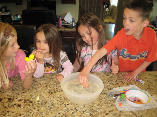 Sink or float game- Summer fun for the kids - A Thrifty Mom - Recipes ...