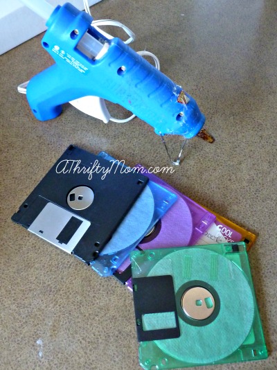 Floppy Disk Pen Holder ~ Easy, DIY, Recycled Craft #EarthDay - A ...