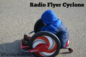 Radio Flyer Cyclone Review ~ Arm Powered FUN for kids #RadioFlyer – A ...