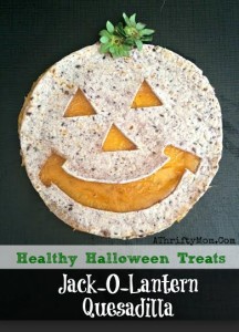 Jack-O-Lantern Quesadilla ~ Healthy Halloween Recipes #Halloween