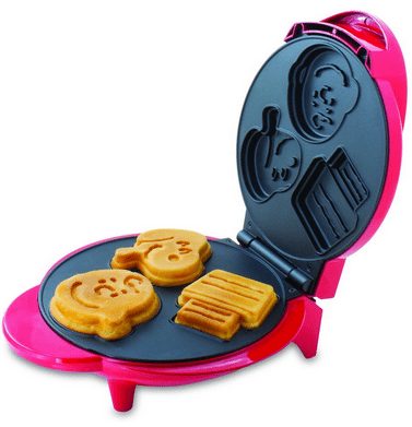 Peanuts Snoopy and Charlie Brown Waffle Maker - A Thrifty Mom