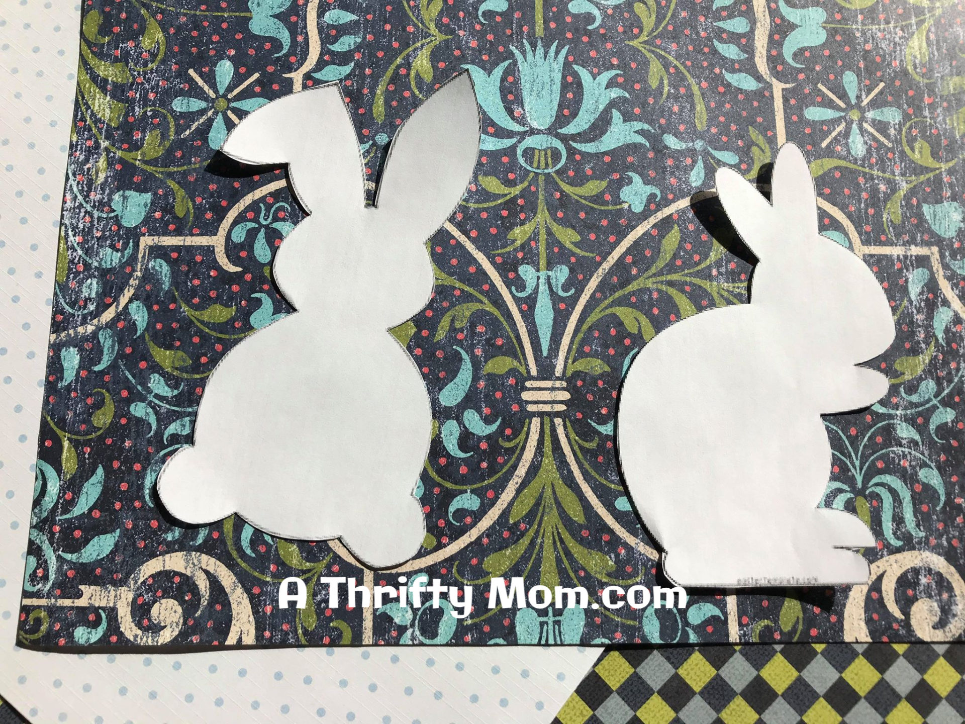 DIY Bunny Sign – A Thrifty Mom