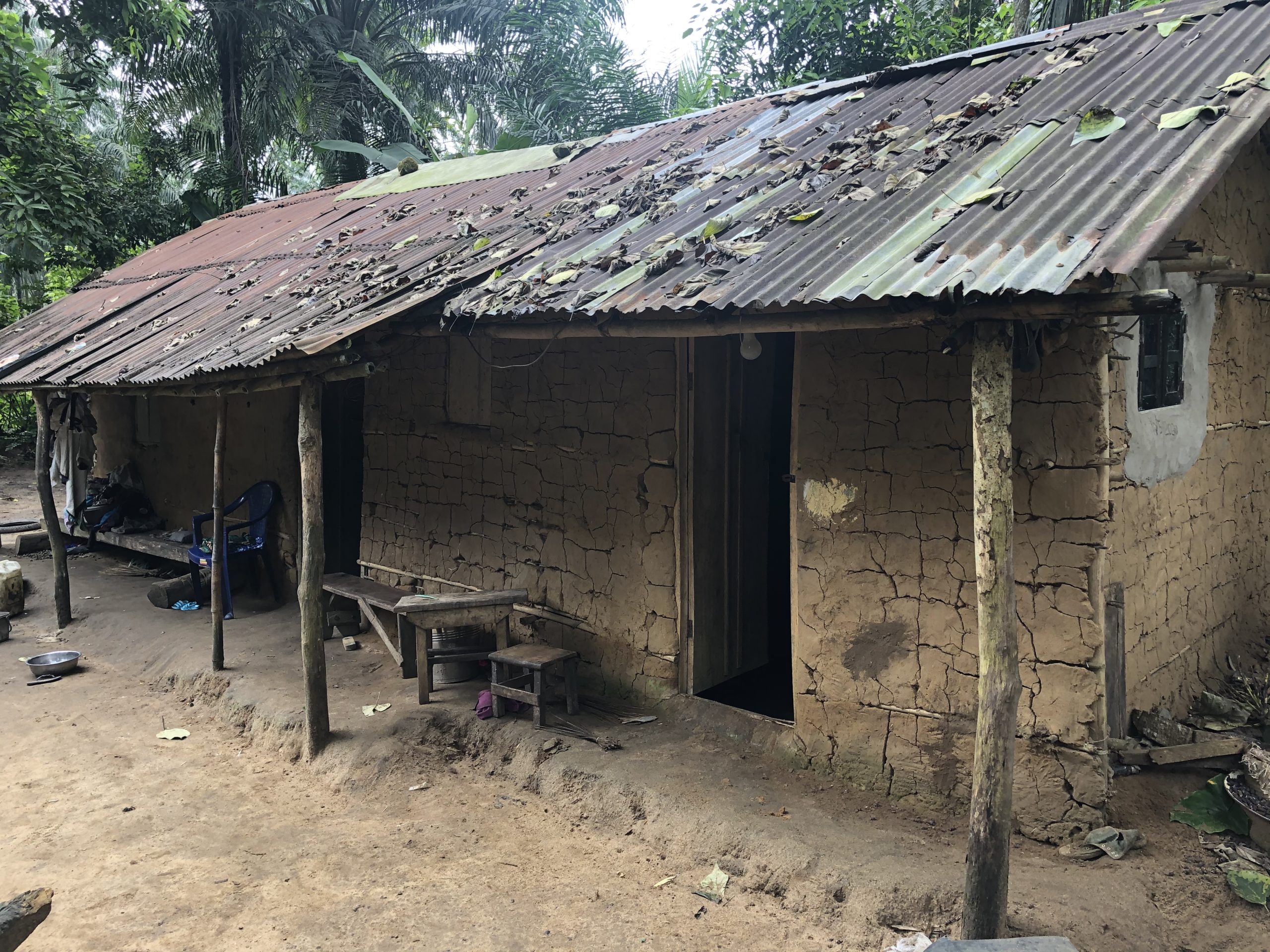 Bag of Rice Project #178 -A visit to the Okoro family – A Thrifty Mom