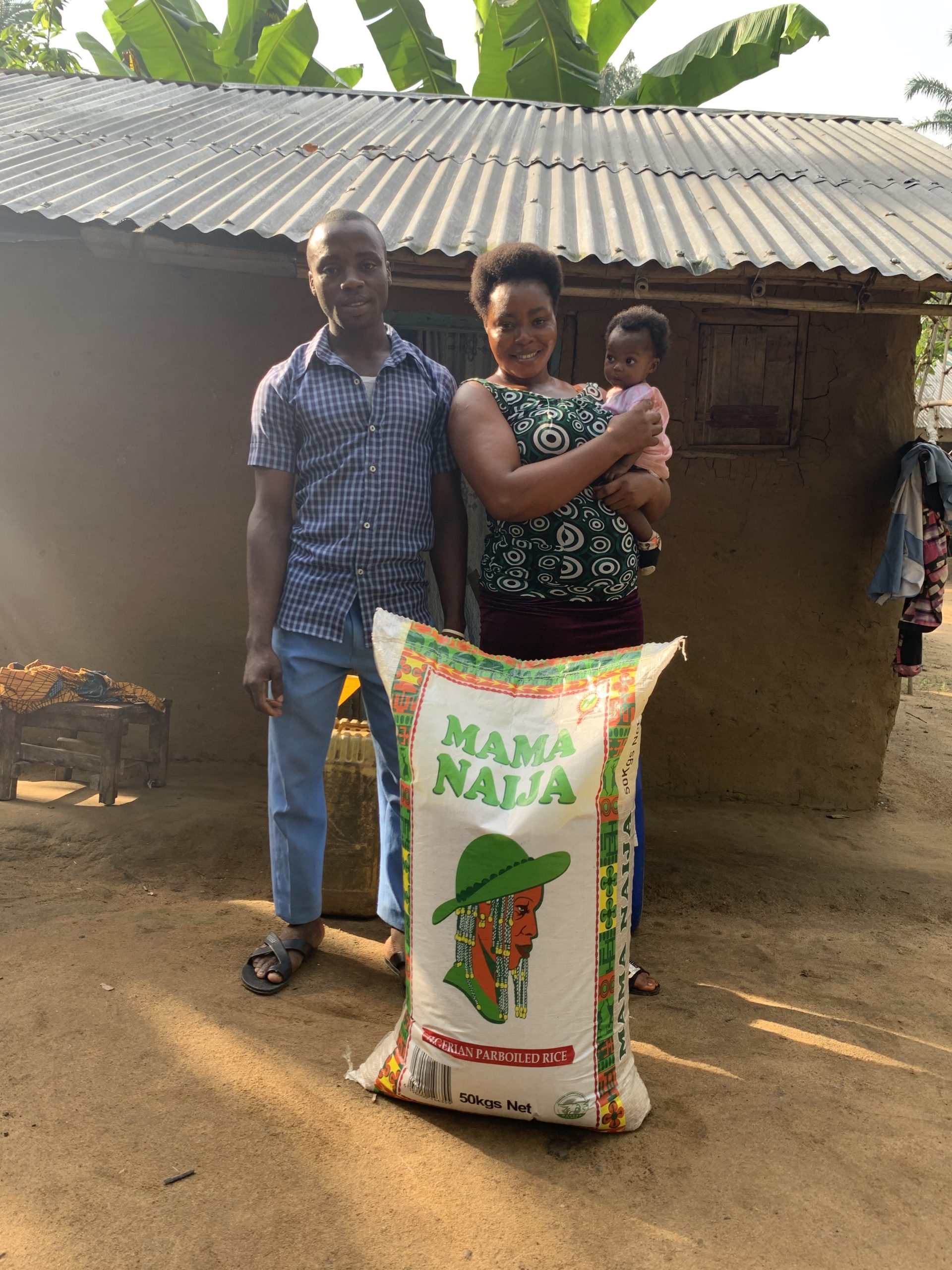 Bag of Rice Project #304 -A visit to the Monday family – A Thrifty Mom