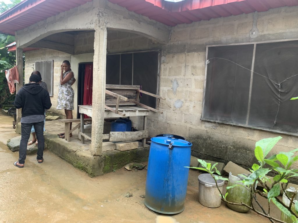 Bag of Rice Project #450 -A visit to the Udoh family – A Thrifty Mom