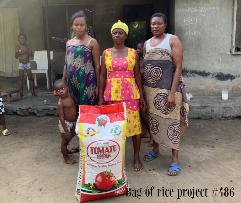 Bag of Rice Project #486 -A visit to the Okon family - A Thrifty Mom