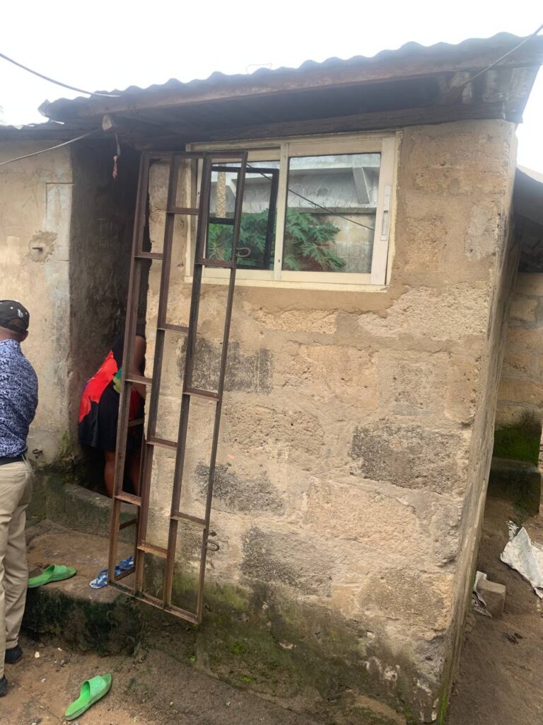 Bag of Rice Project #539 -A visit to the Ubong family – A Thrifty Mom