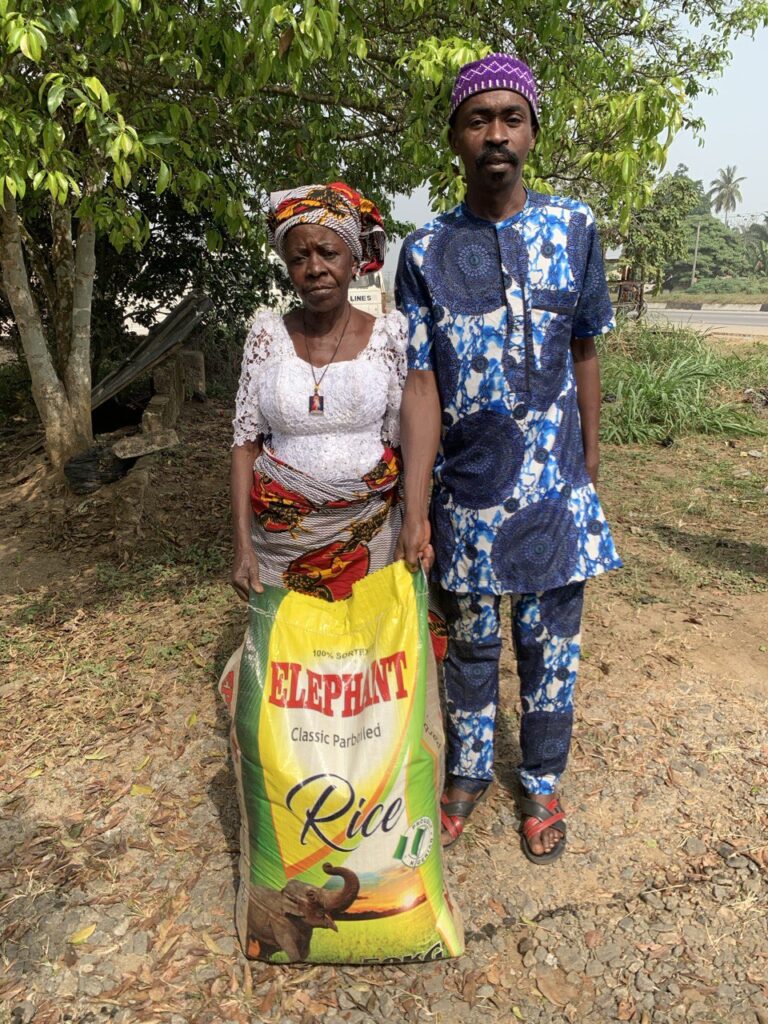Bag of Rice Project #577 -A visit to the Udoh family – A Thrifty Mom