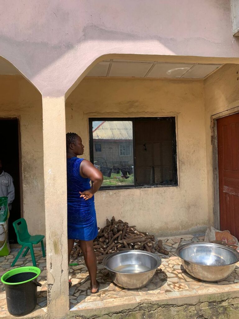 Bag of Rice Project #584 -A visit to the Utoh family – A Thrifty Mom
